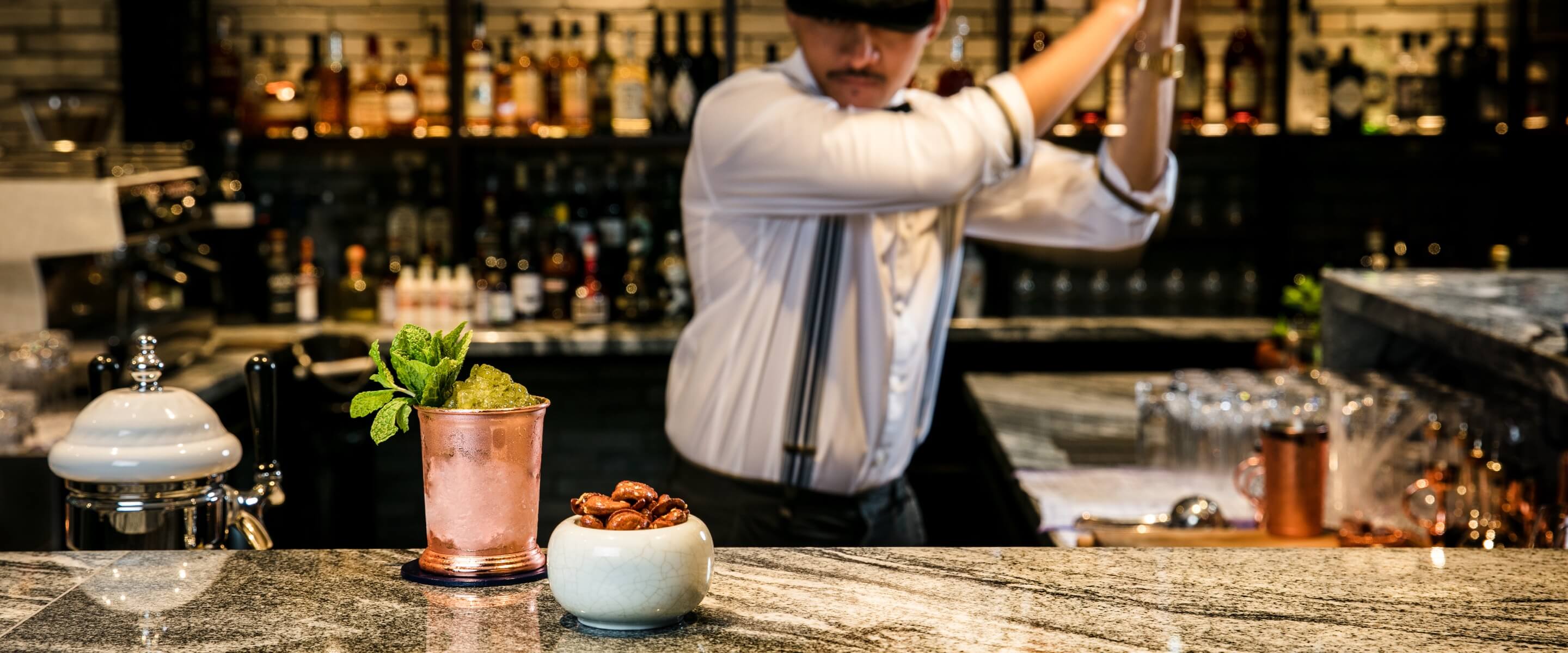 Huami, Bar, Restaurant, Central city - Metro